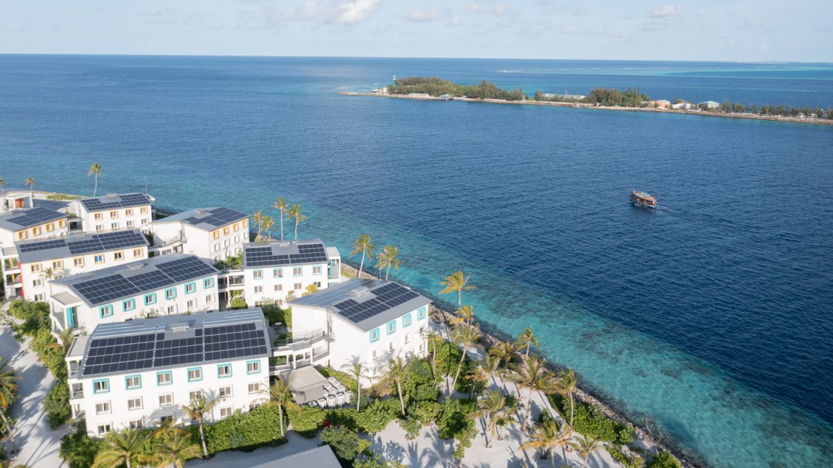 Projects - recent solar energy installations by Swimsol