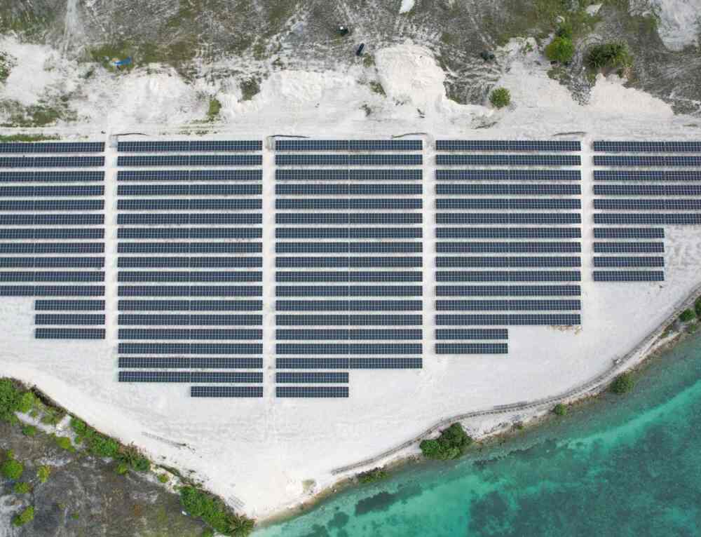 World's first modular floating solar panels at sea – Swimsol